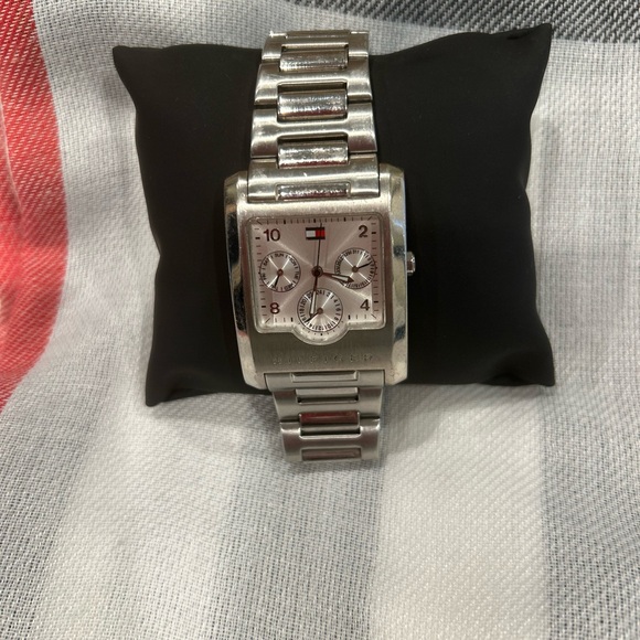 Tommy Hilfiger | Accessories | Tommy Hilfiger Watch | Poshmark